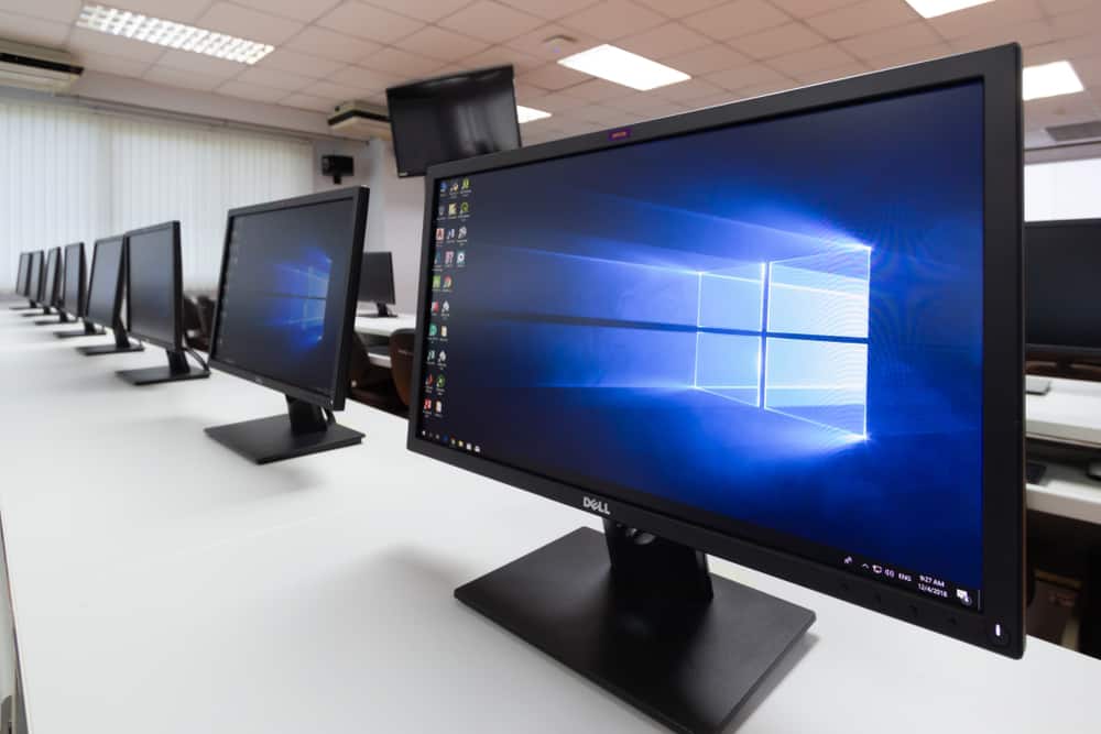 7 Methods to Open Control Panel in Windows 10 - Itechguides 7 Methods to Open Control Panel in Windows 10 - Itechguides