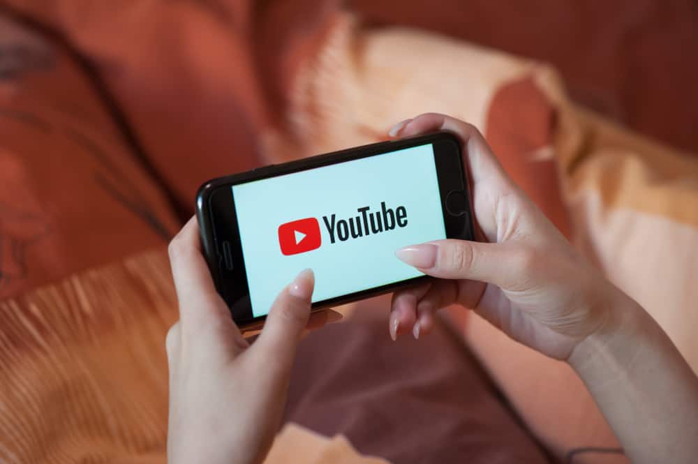 How to Subscribe to YouTube Premium (Formally YouTube Red) - Itechguides