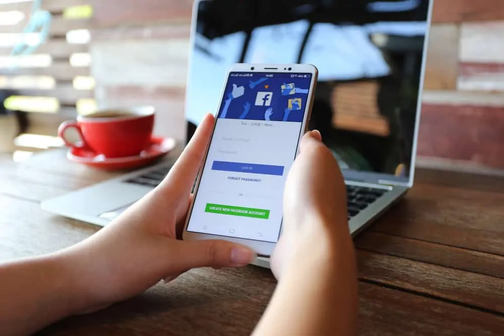 How to find Facebook URL (Yours, Someone Else's, Page URL)