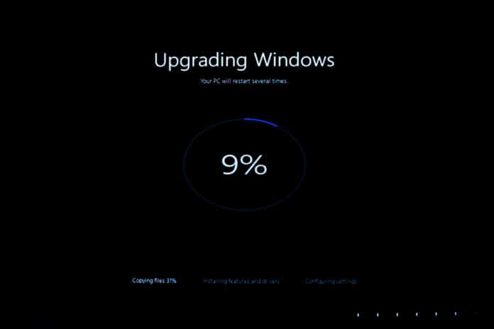 Windows 10 System Requirements Explained - Itechguides.com
