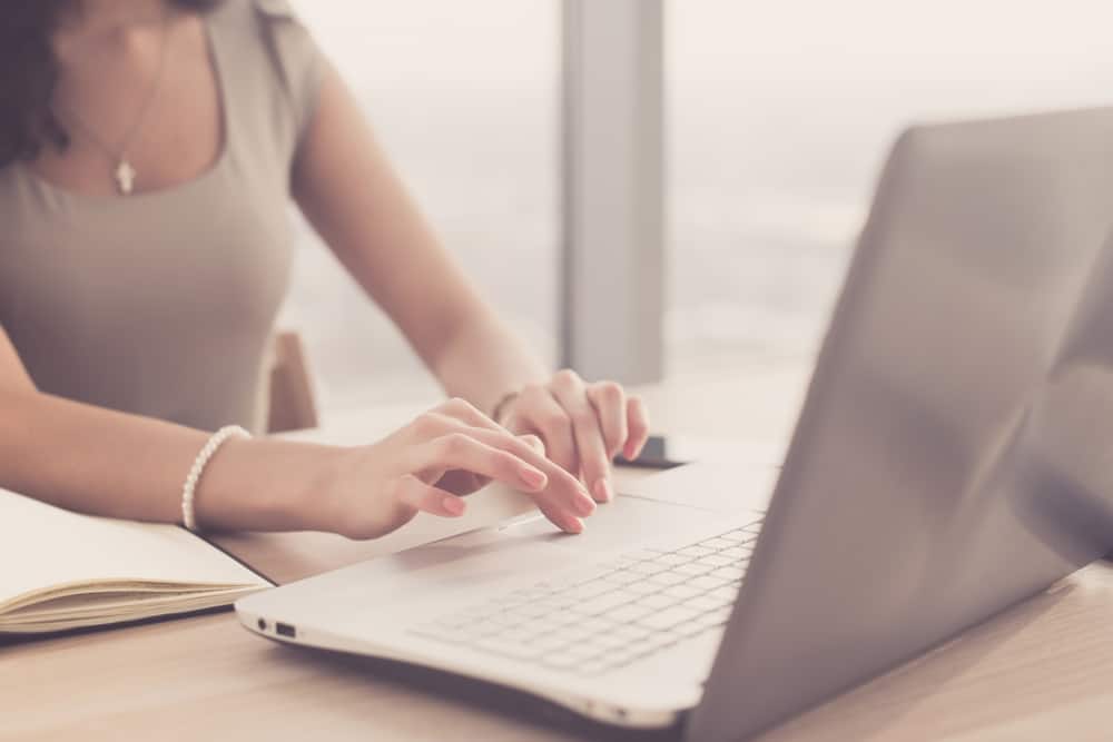 How to Create a New User on Windows 10 - Itechguides