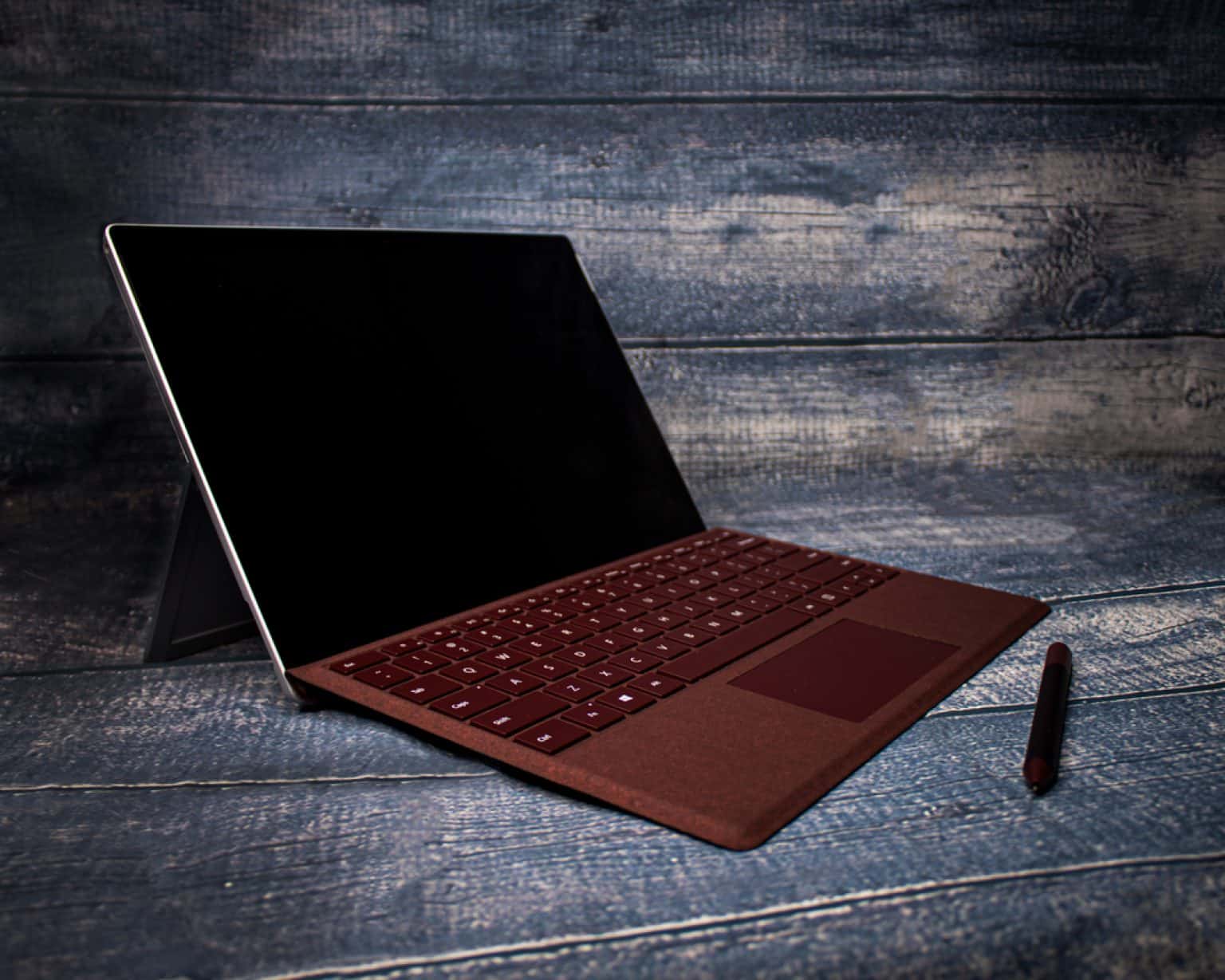 Microsoft Surface Pro 6 Review: A Worthy Surface Pro 5 Upgrade?