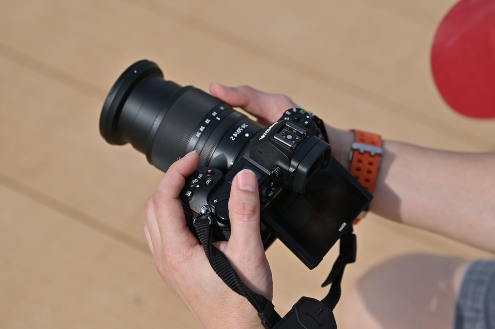 Panasonic Lumix DMC-G7 - Specifications, Reviews, Deals