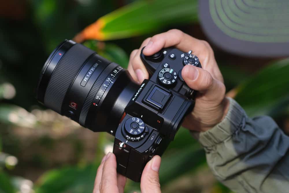 Sony α1 - Specifications, Reviews, Deals - Itechguides