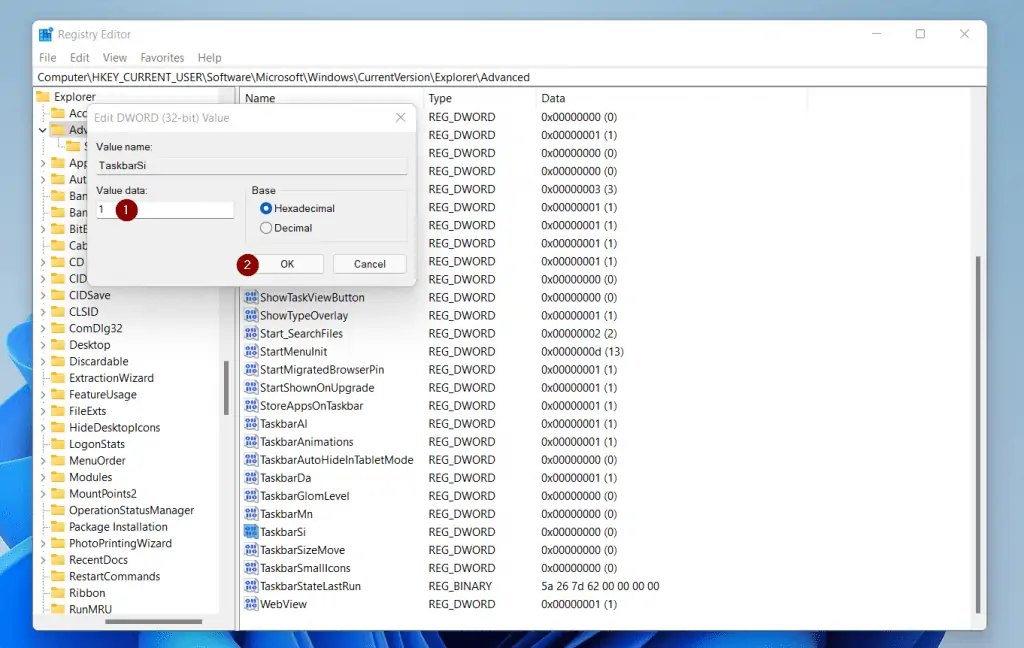 How to Make Taskbar Smaller in Windows 11 - Itechguides