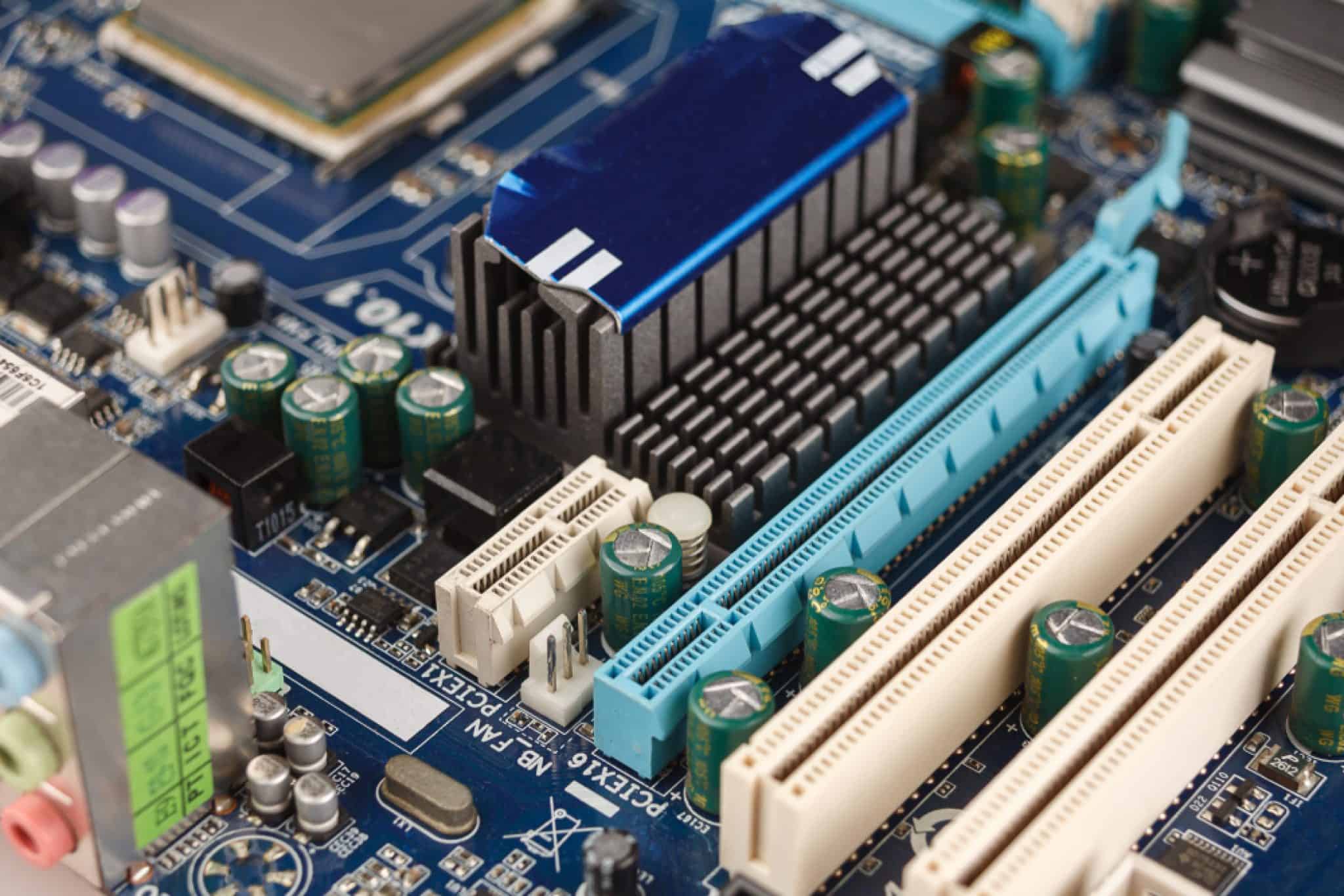 What is PCIe 4.0: Overview, Features, and Pros & Cons