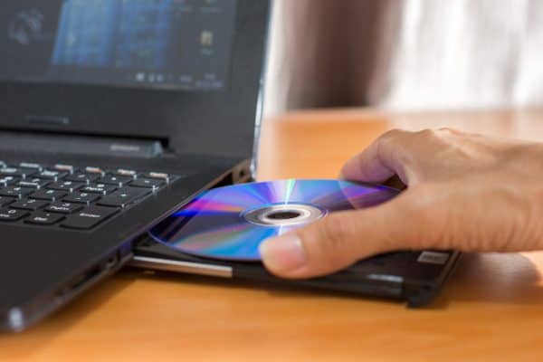 Optical Storage Devices: Overview, Features, Pros & Cons