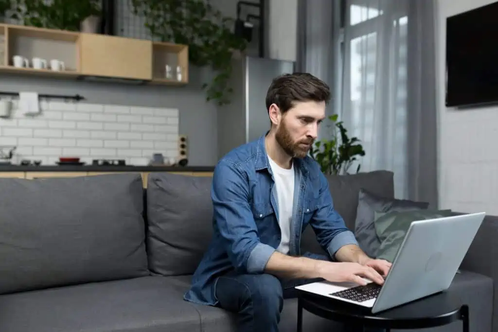 How To Change Boot Order In Windows 11 - Itechguides.com