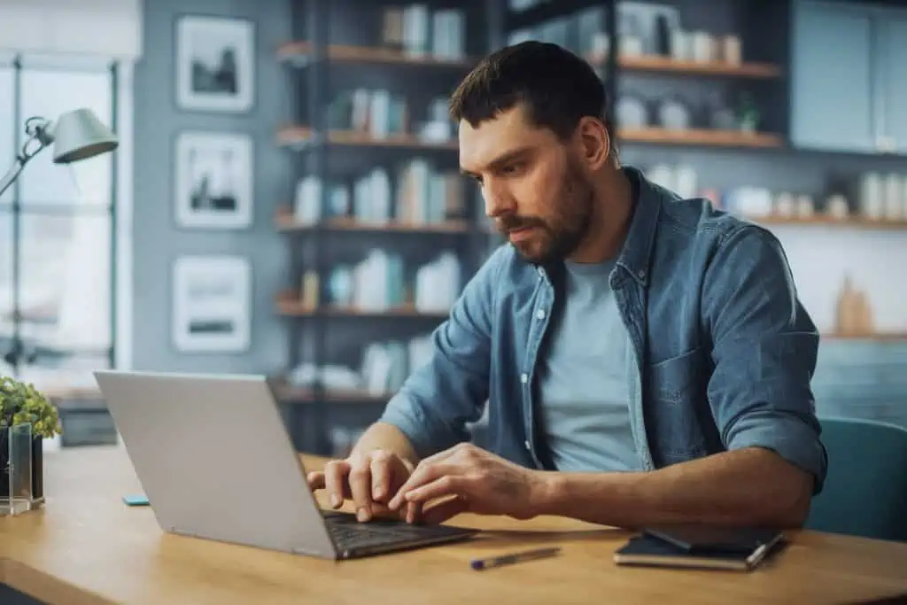 How To Change Boot Order In Windows 11 - Itechguides.com