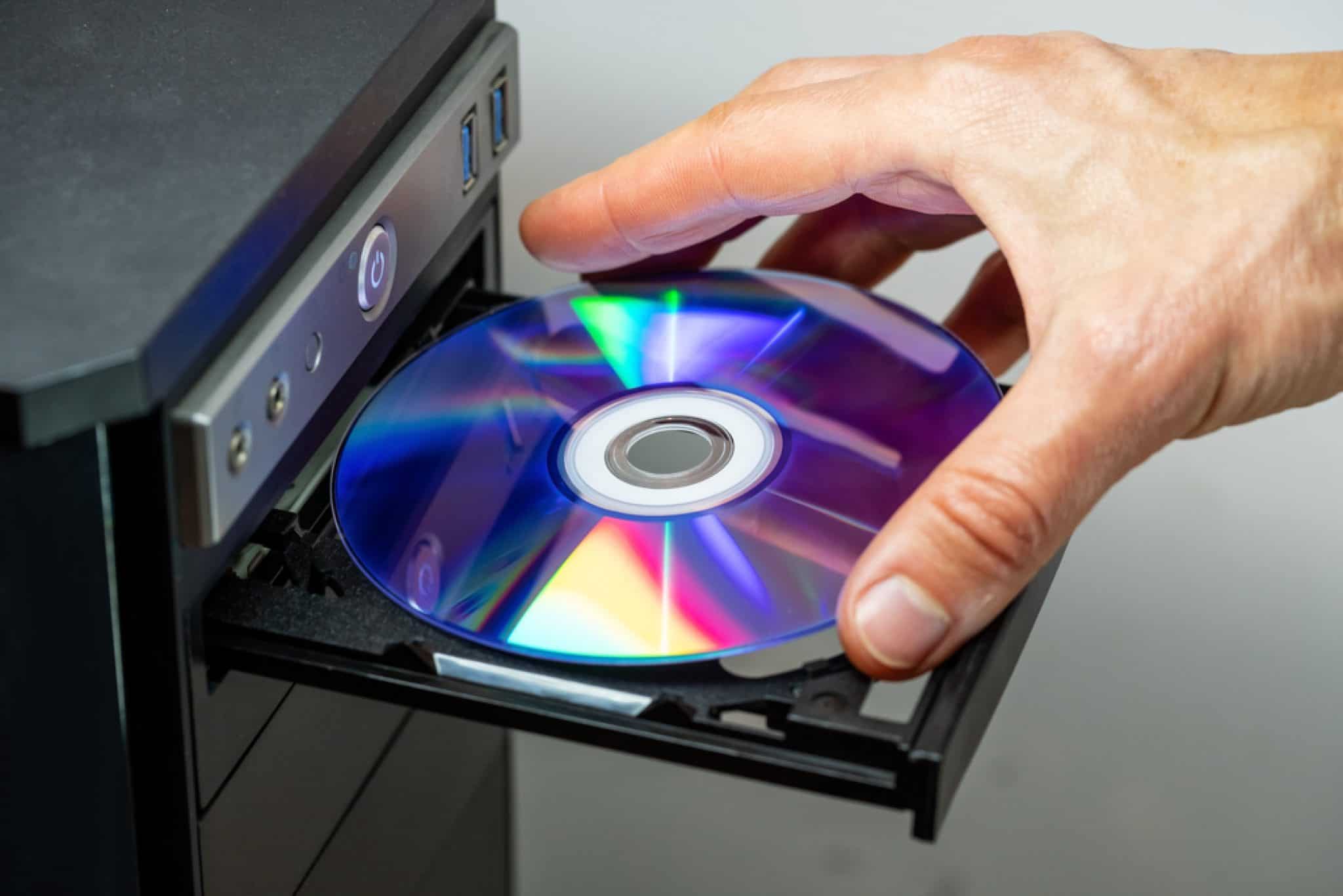 Optical Storage Devices: Overview, Features, Pros & Cons
