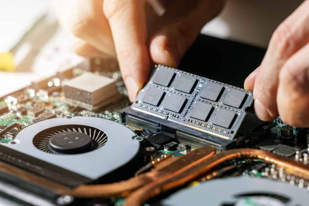 What Is DRAM: Overview, Features, Pros & Cons