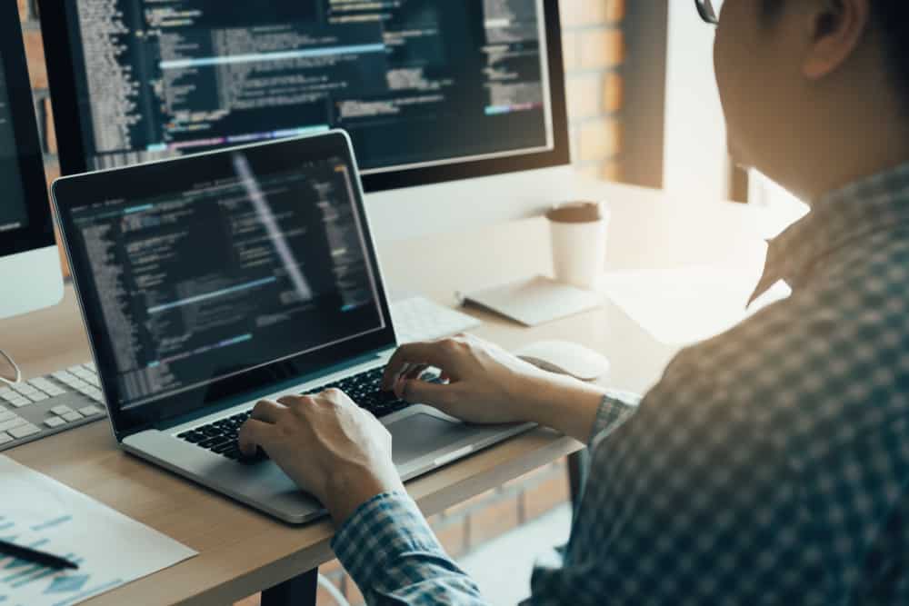 Docker Exec It Command Explained With Examples Itechguides