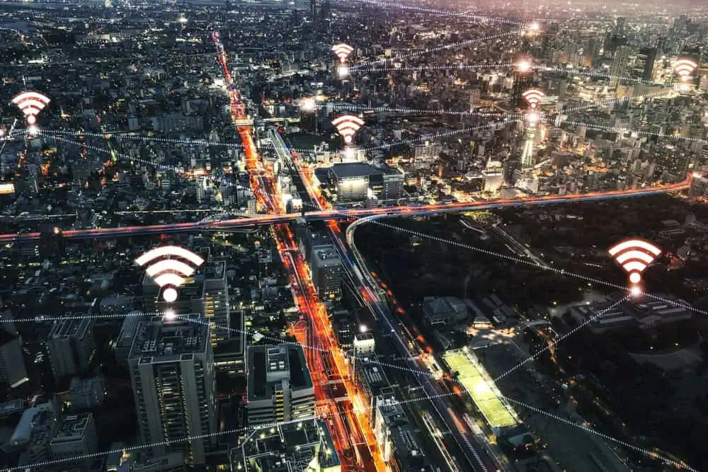 Why Does My Xbox Controller Keep Disconnecting - Itechguides